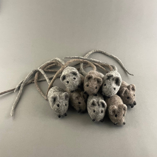 Handmade Wool Mouse Cat Toy – Wildland Organics
